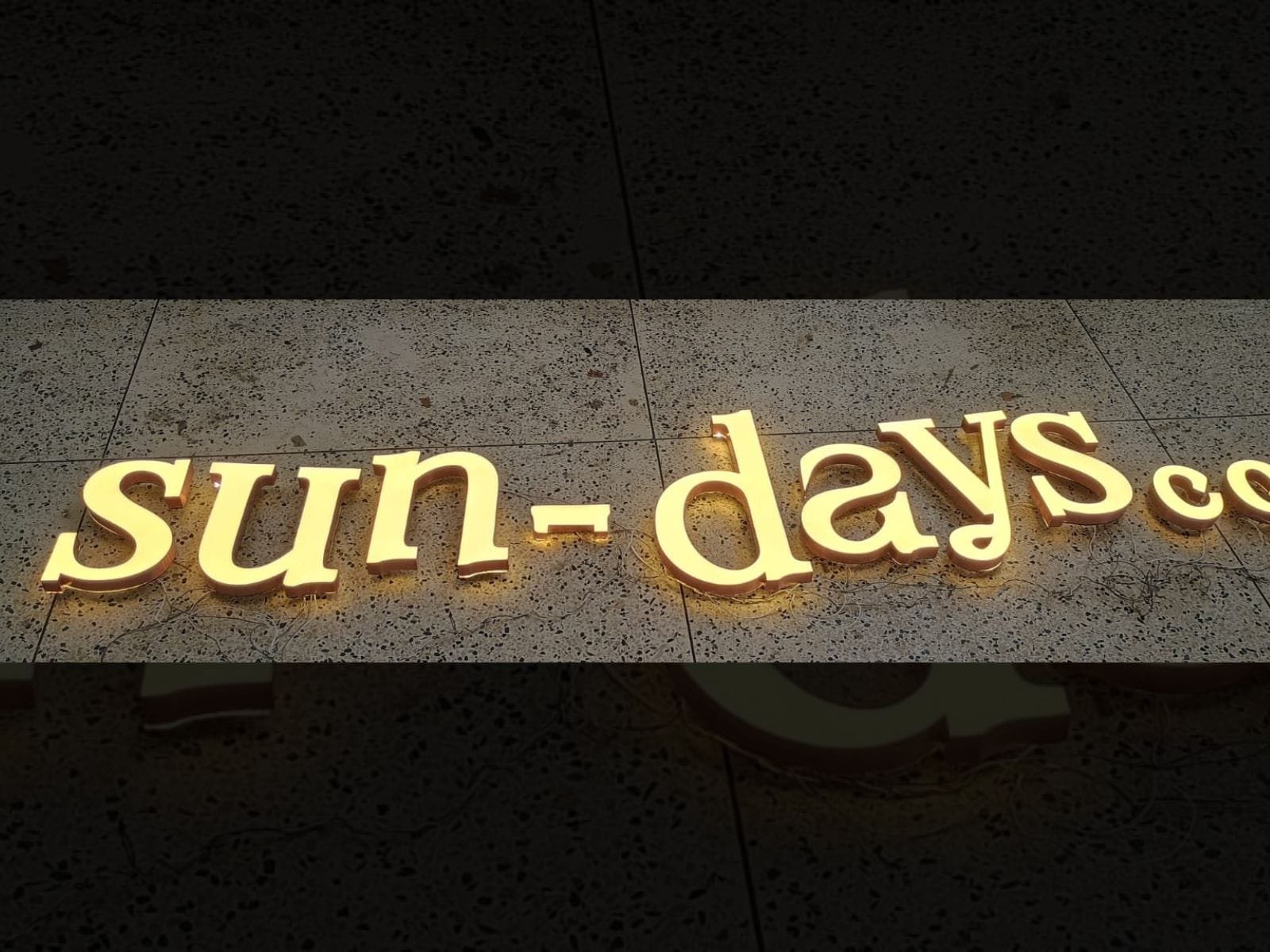 Liquid LED Letter Service | Slim Signage